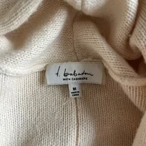Aritzia | Sweaters | Aritzia Babaton Cashmere Cream Openfront Pocket ...